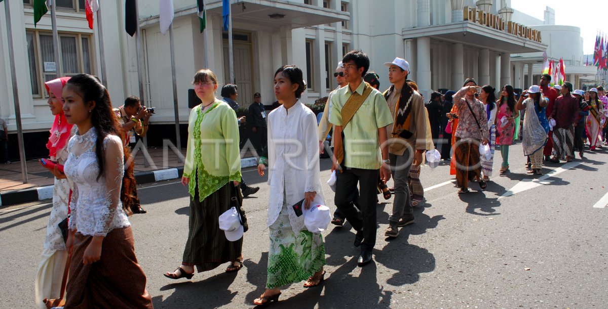 PERINGATAN KAA BANDUNG | ANTARA Foto
