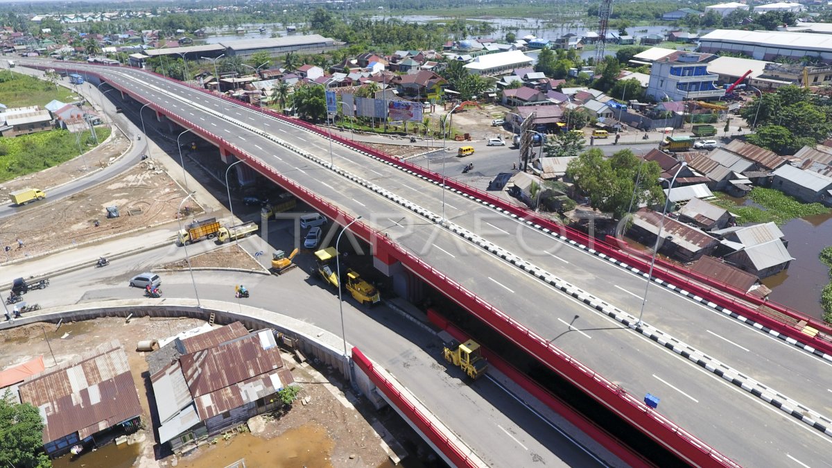 PEMBANGUNAN JEMBATAN LAYANG KERAMASAN RAMPUNG | ANTARA Foto PEMBANGUNAN JEMBATAN LAYANG KERAMASAN RAMPUNG | ANTARA Foto