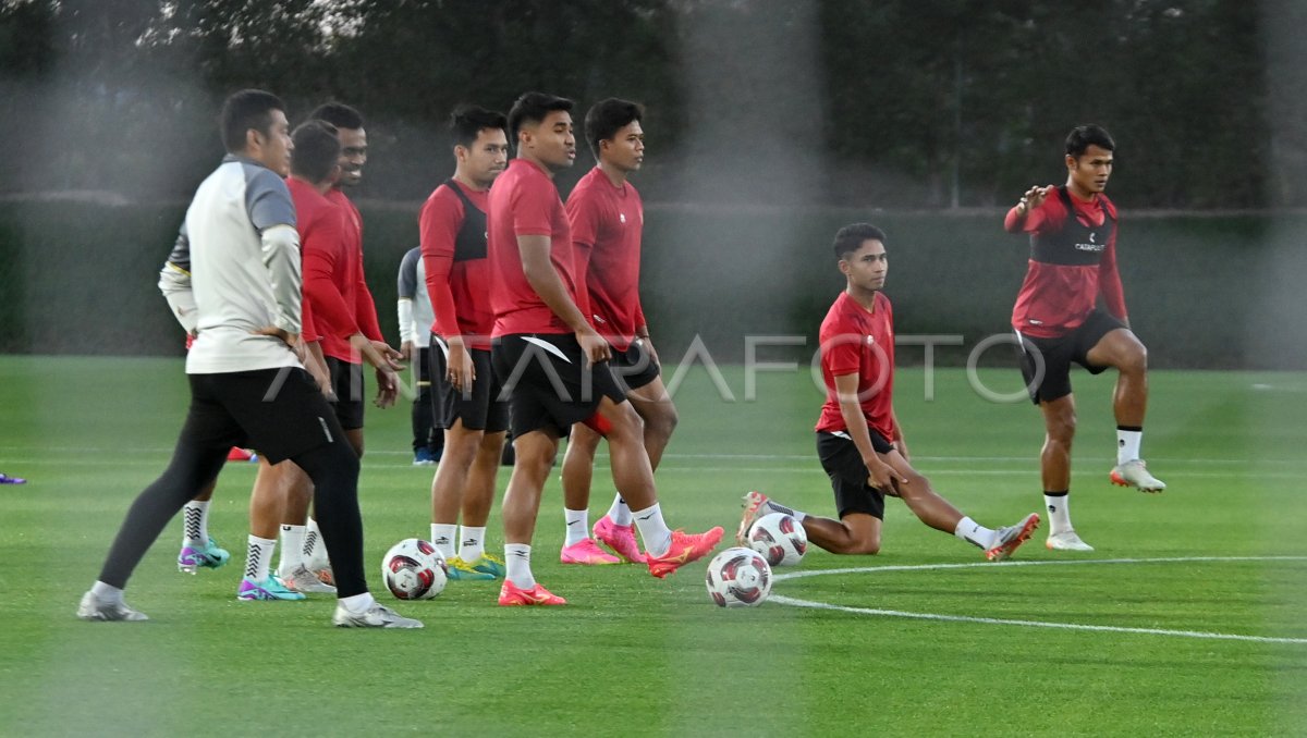 Latihan Timnas Indonesia jelang lawan Iraq | ANTARA Foto