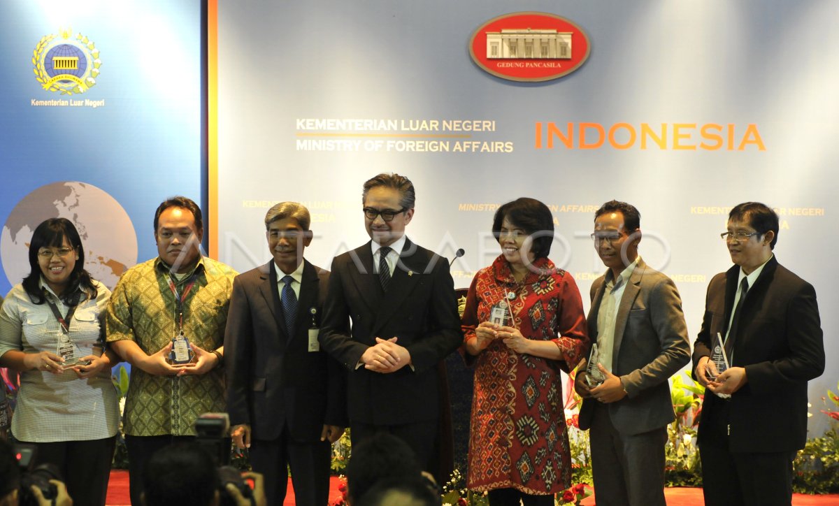 Penghargaan Adam Malik Antara Foto 