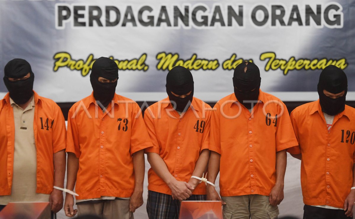 PENGUNGKAPAN KASUS PERDAGANGAN ORANG | ANTARA Foto