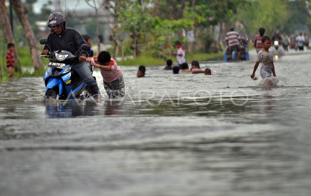 SEMARANG BANJIR | ANTARA Foto