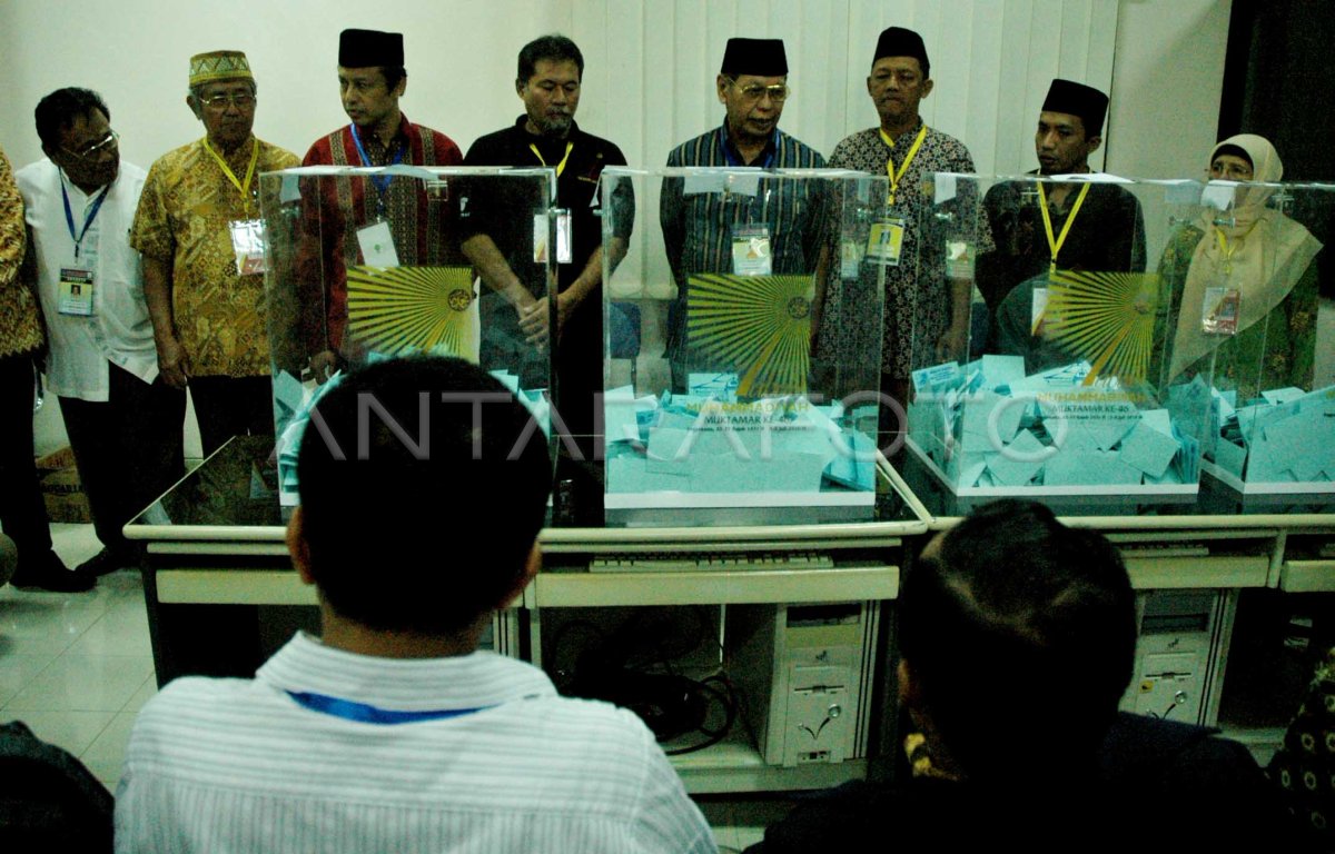 PENGHITUNGAN SUARA | ANTARA Foto