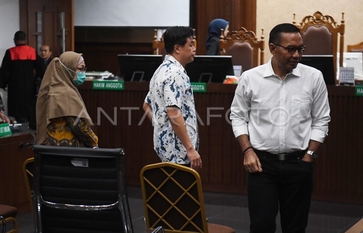 Sidang perdana kasus korupsi proteksi TKI | ANTARA Foto