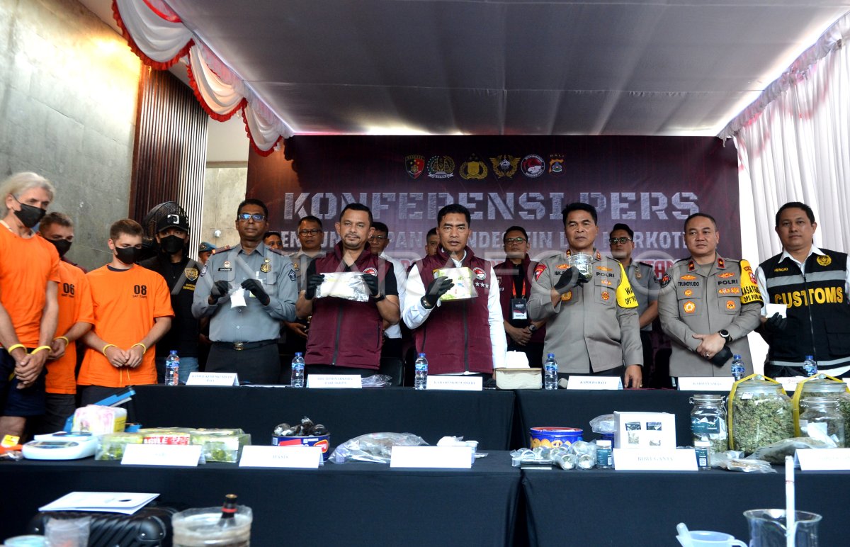 Pengungkapan kasus laboratorium rahasia narkoba di Bali | ANTARA Foto