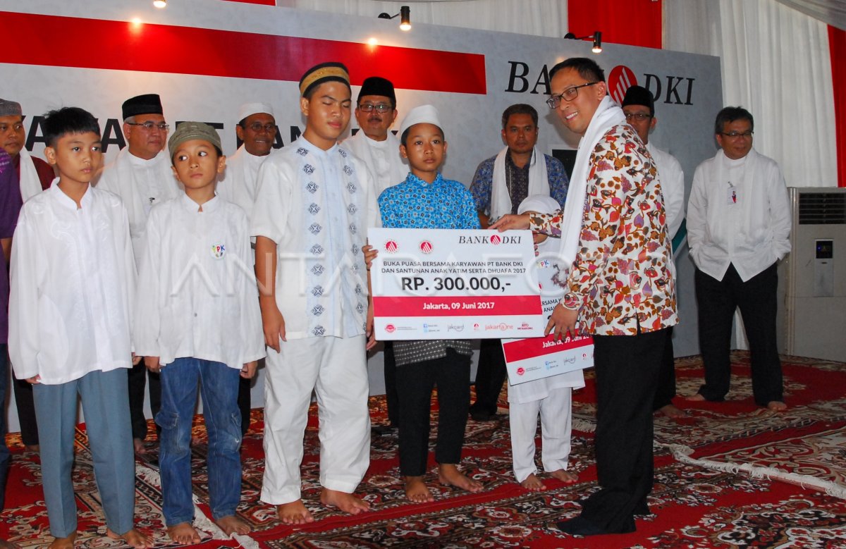 SANTUNAN ANAK YATIM DAN DHUAFA | ANTARA Foto