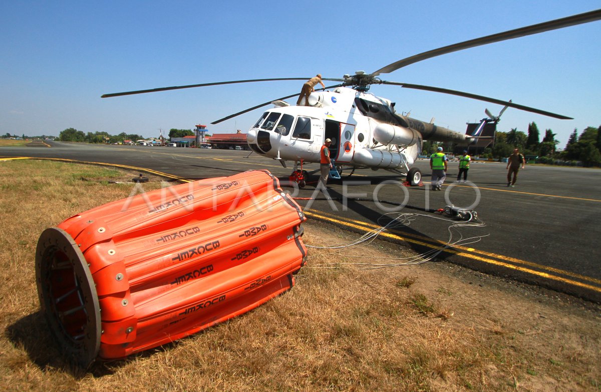 BPBD KALSEL TAMBAH DUA HELIKOPTER WATER BOMBING | ANTARA Foto