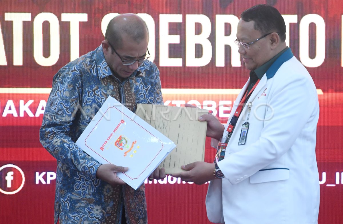 Ketiga pasangan Bacapres-Bacawapres lolos tes kesehatan | ANTARA Foto Ketiga pasangan Bacapres-Bacawapres lolos tes kesehatan | ANTARA Foto