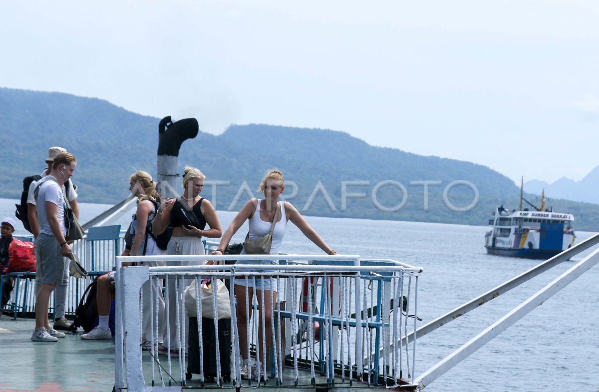 Persiapan Pelabuhan Ketapang pada Libur Natal dan Tahun baru | ANTARA Foto