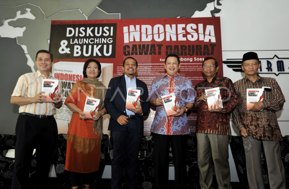 PELUNCURAN BUKU INDONESIA GAWAT DARURAT | ANTARA Foto