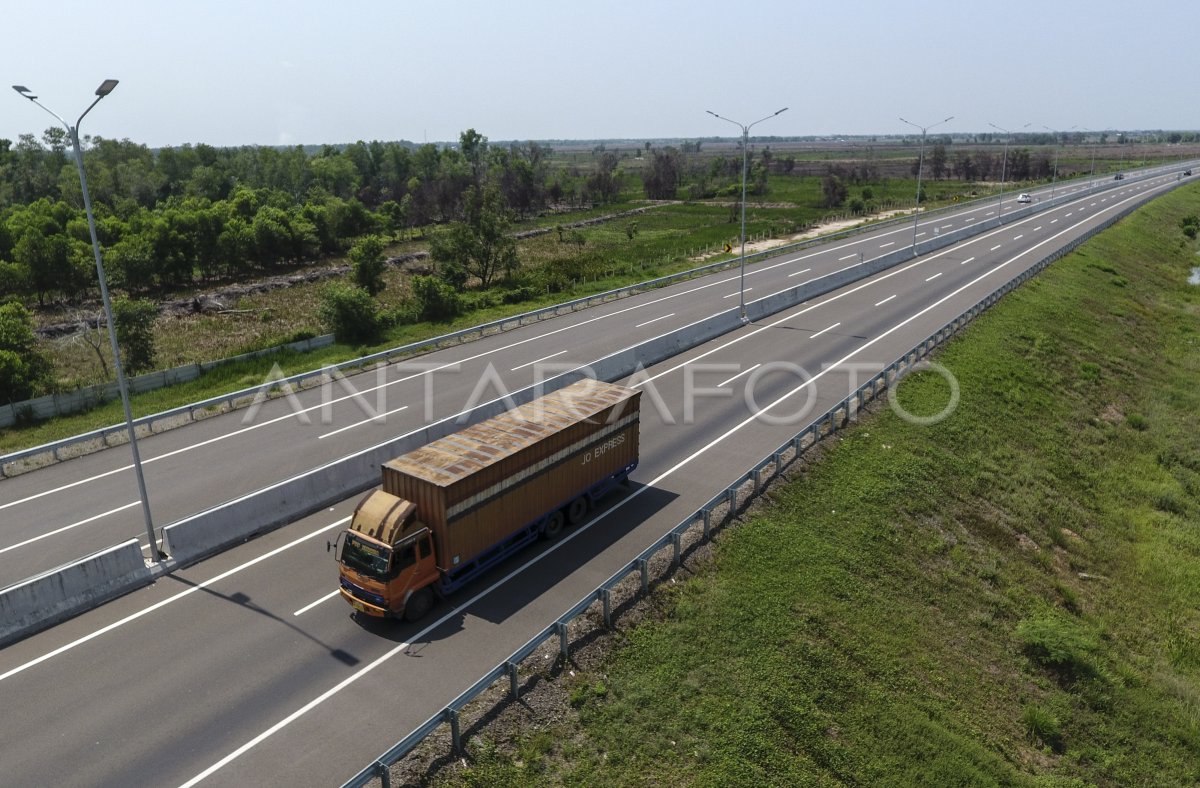 TOL TRANS SUMATERA DEAS PALEMBANG-INDRALAYA | ANTARA Foto TOL TRANS SUMATERA DEAS PALEMBANG-INDRALAYA | ANTARA Foto