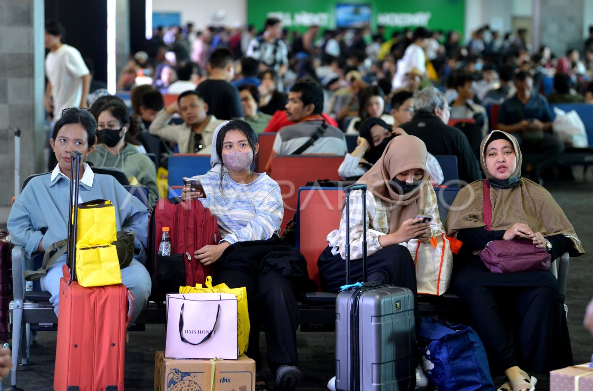 Puncak arus mudik Bandara Bali | ANTARA Foto