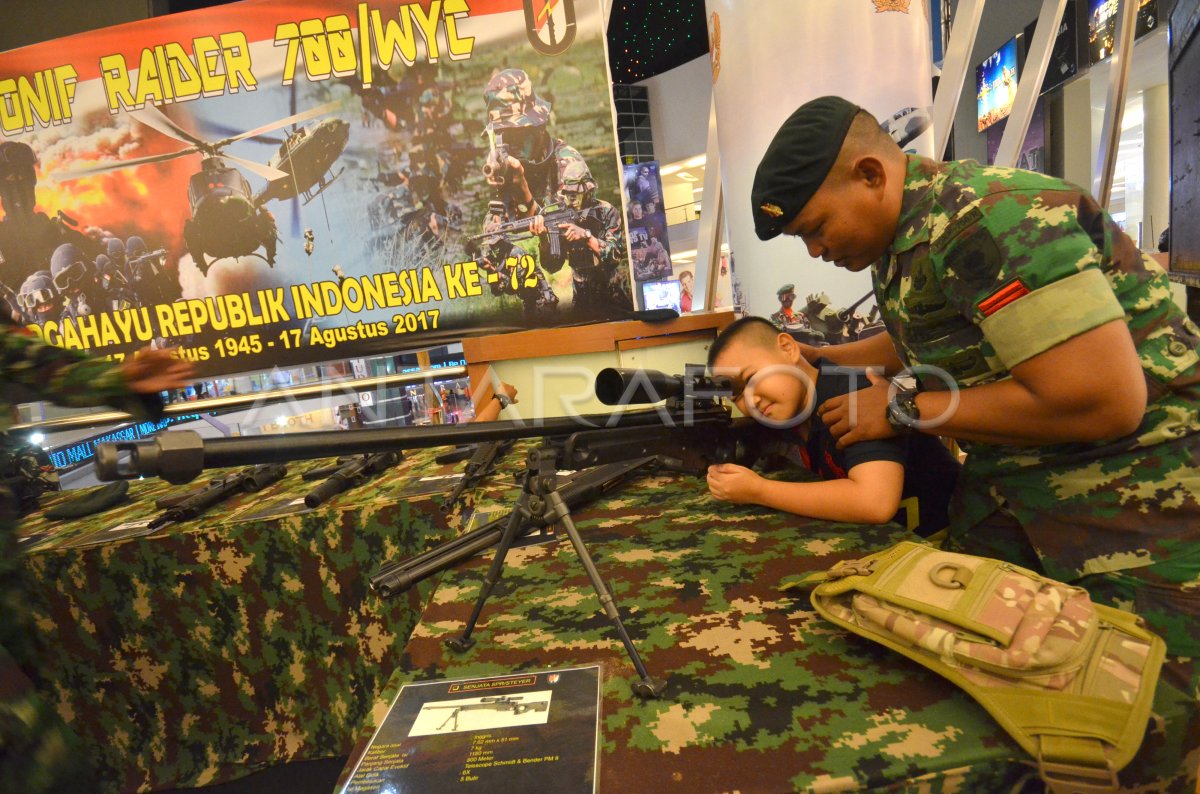 PAMERAN ALUTSISTA TNI | ANTARA Foto