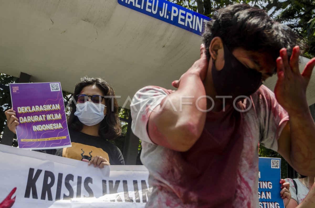 AKSI UNTUK KRISIS IKLIM | ANTARA Foto