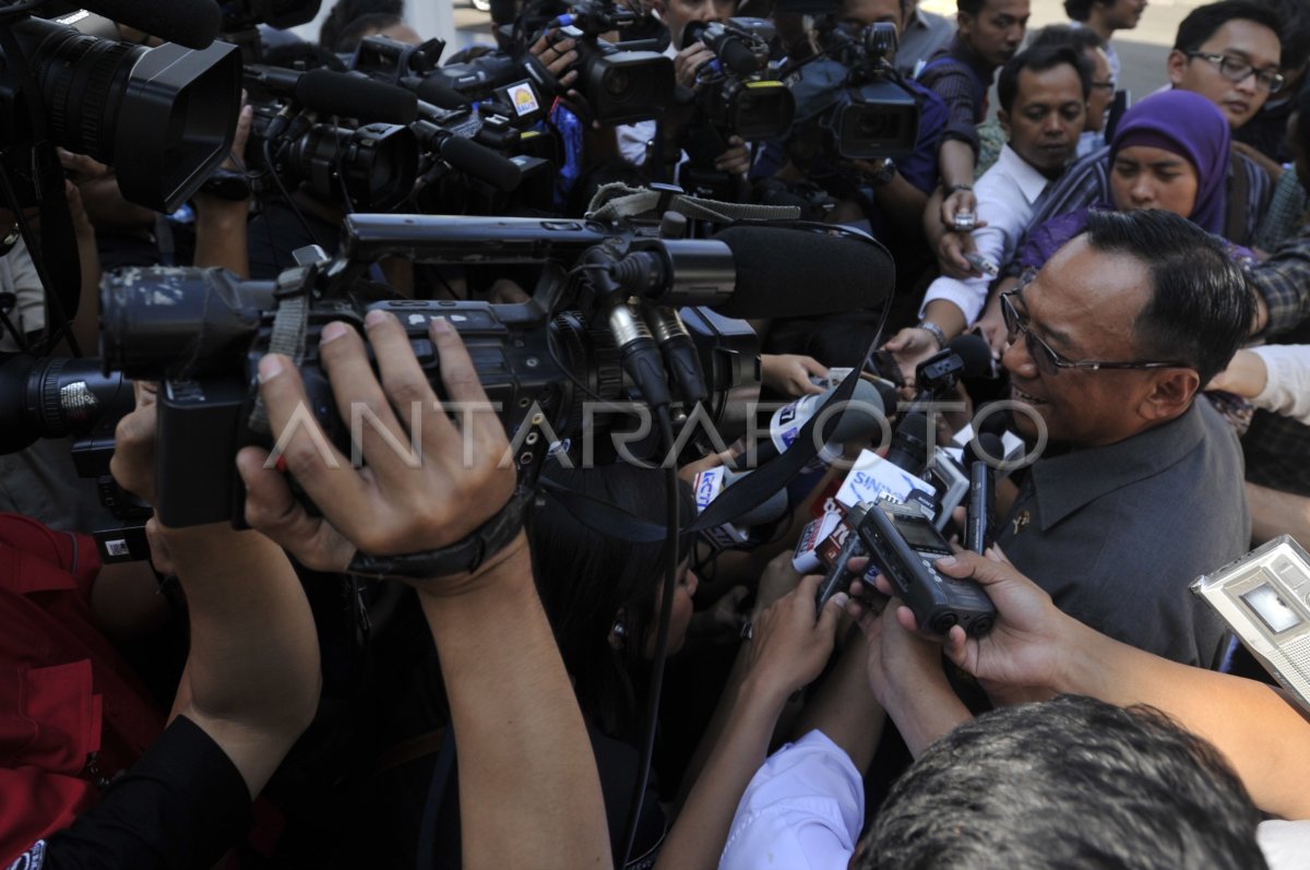 KENAIKAN HARGA BBM | ANTARA Foto