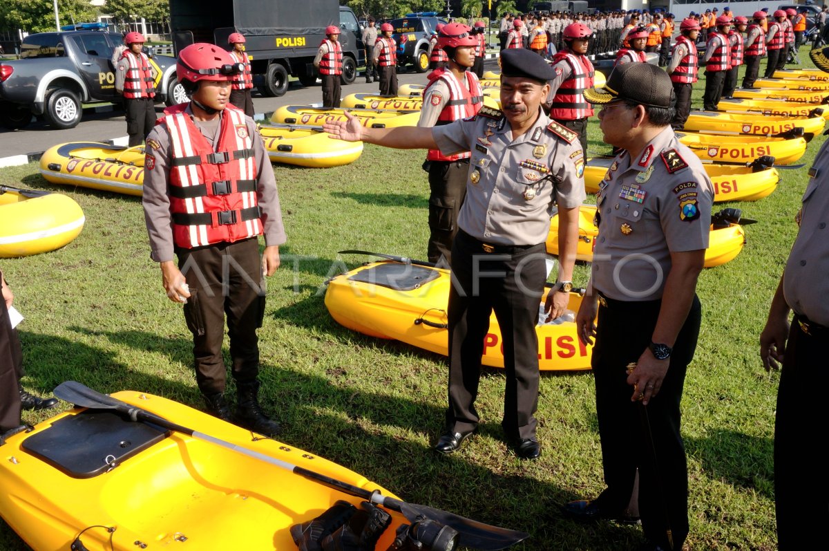 APEL SIAGA BENCANA BANJIR | ANTARA Foto