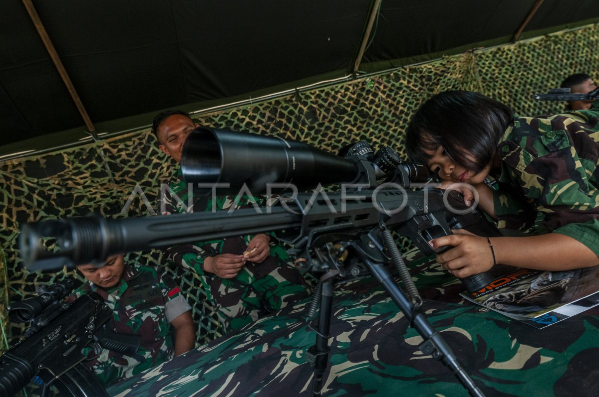 PAMERAN ALUTSISTA TNI | ANTARA Foto