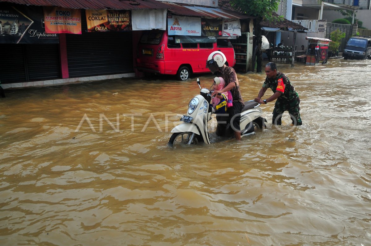 BANJIR DI KUDUS | ANTARA Foto