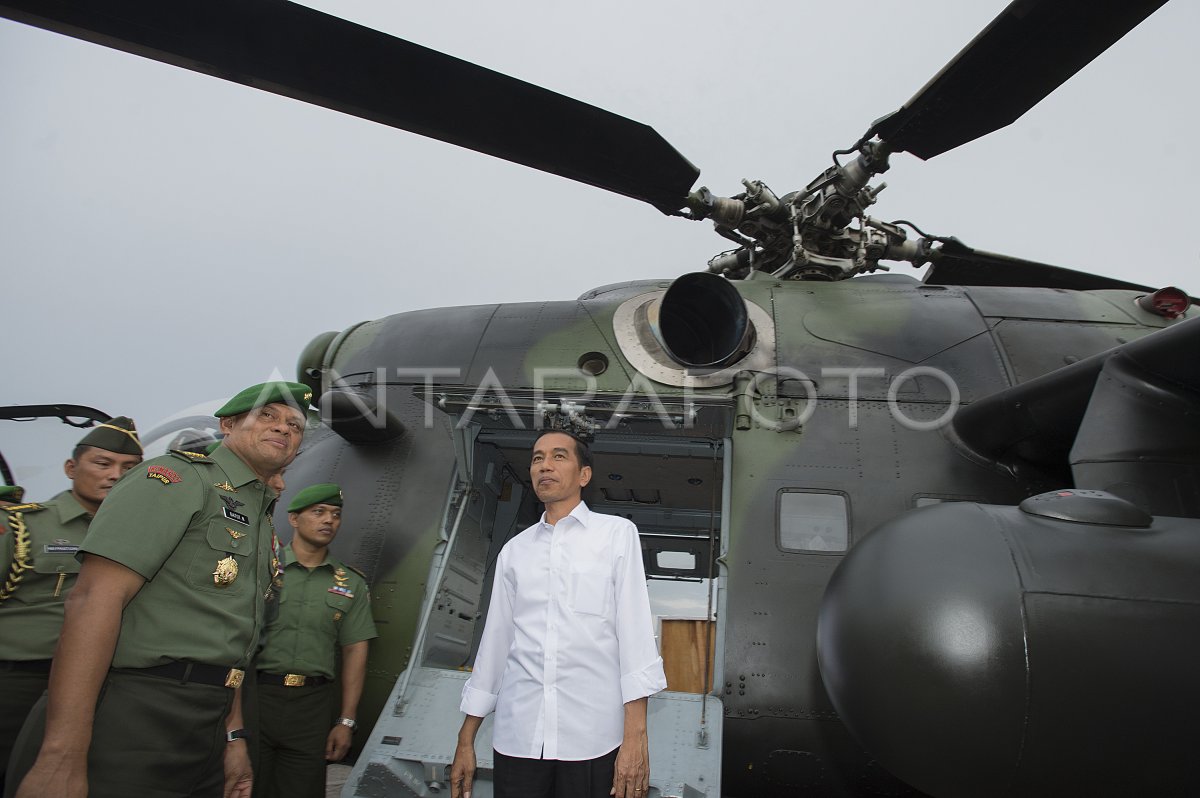PRESIDENT SEE ALUTSISTA TNI AD | ANTARA Foto