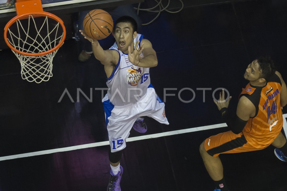 SATRIA MUDA BRITAMA JUARA NBL | ANTARA Foto