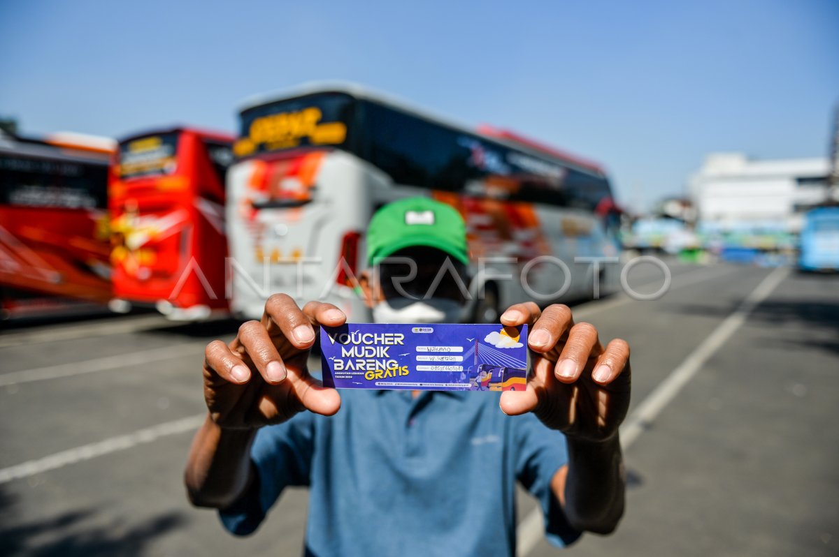 Pendaftaran mudik gratis di Bandung | ANTARA Foto Pendaftaran mudik gratis di Bandung | ANTARA Foto
