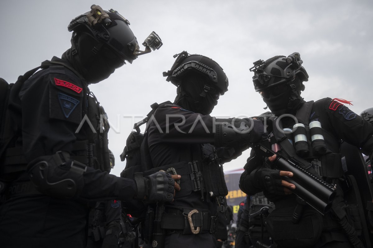 Apel gelar pasukan Operasi Ketupat 2024 | ANTARA Foto
