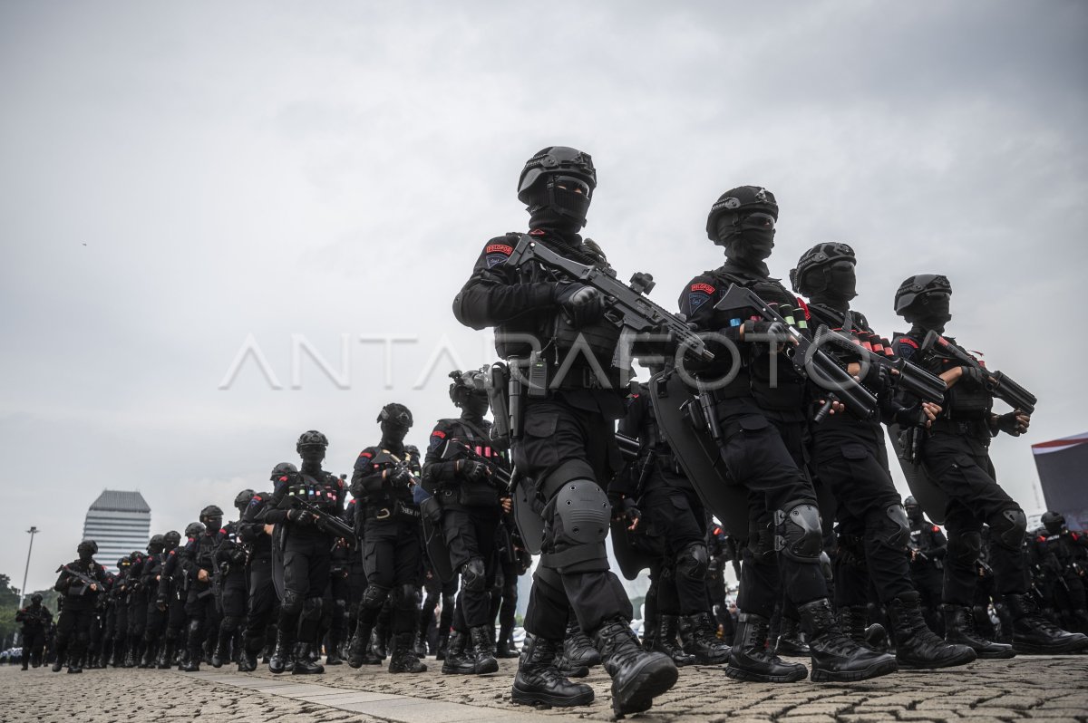 Apel gelar pasukan Operasi Ketupat 2024 | ANTARA Foto