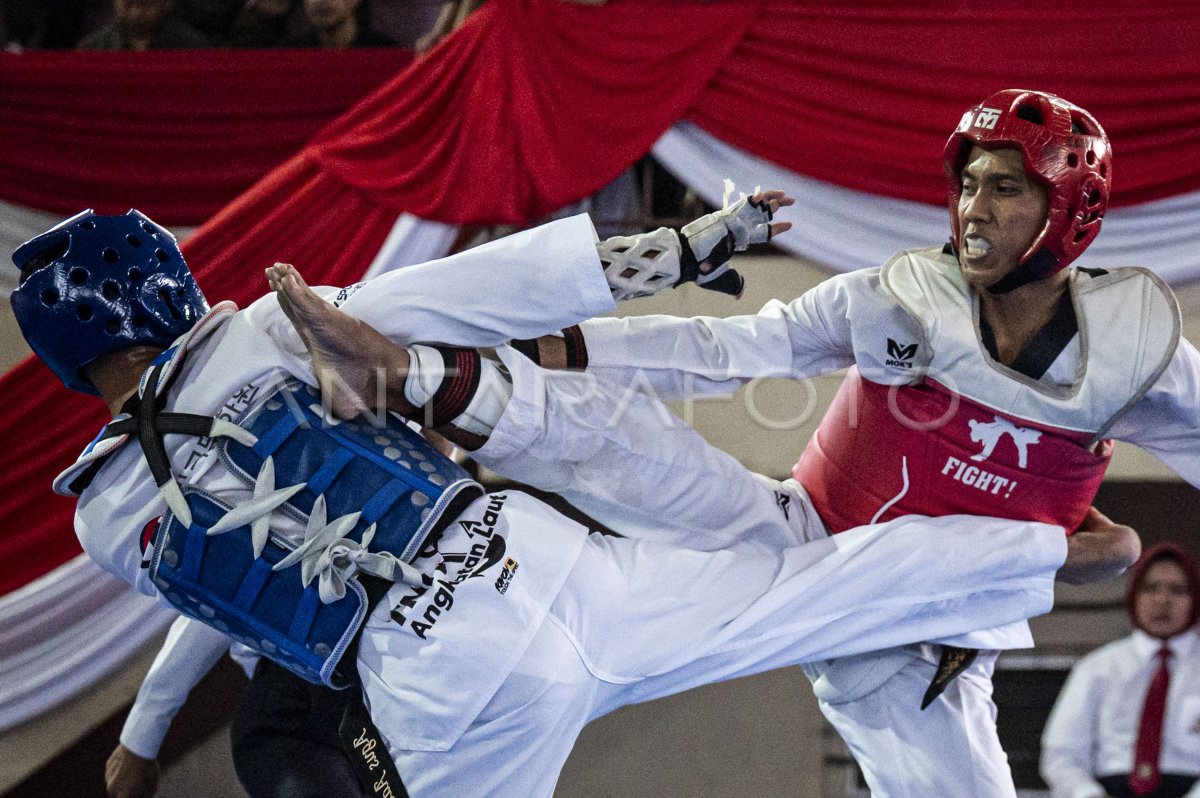 Kejuaraan Taekwondo Pangkostrad Cup | ANTARA Foto