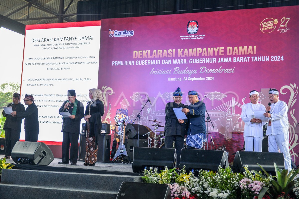 Deklarasi kampanye damai Pilgub Jabar | ANTARA Foto