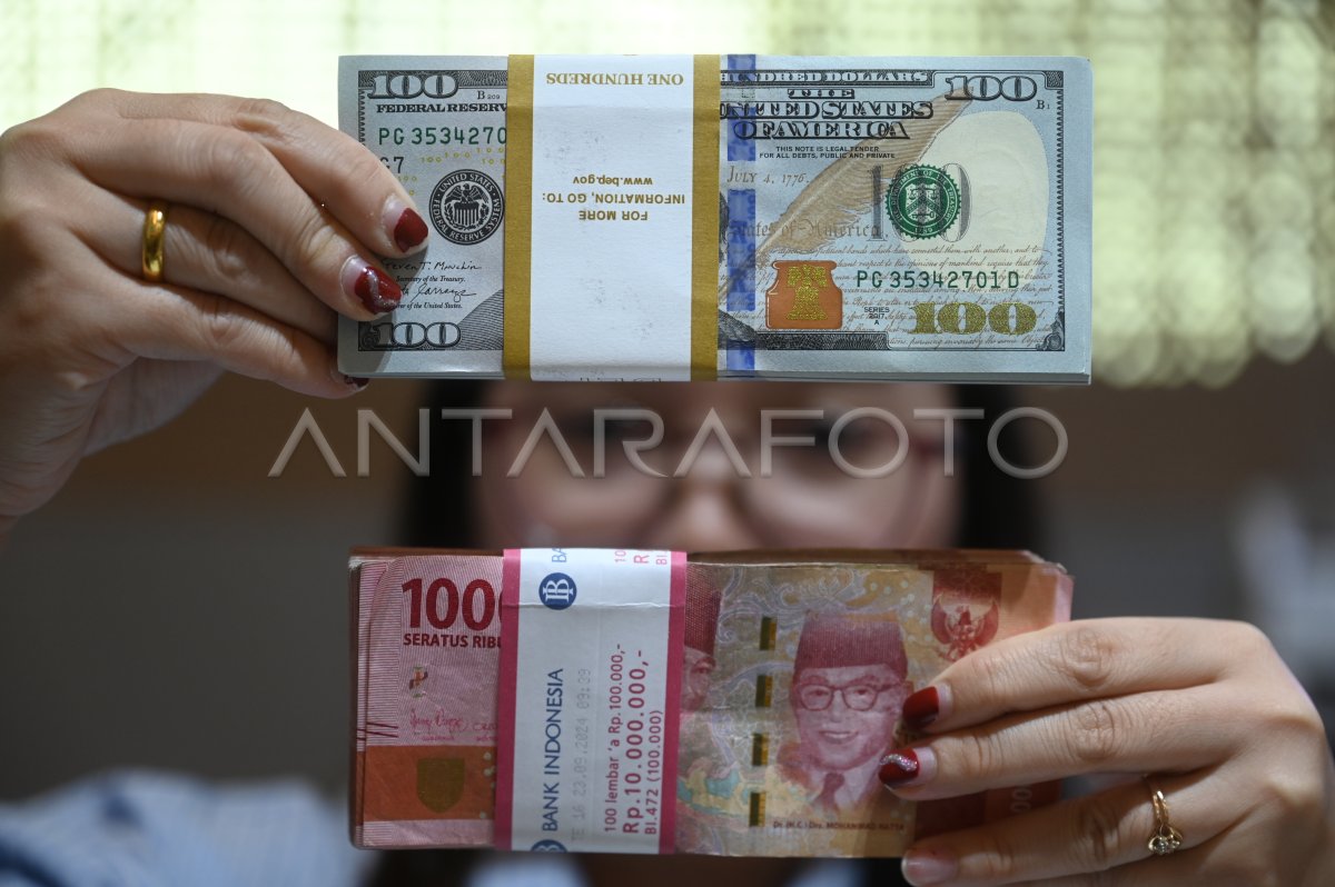 Nilai tukar rupiah menguat | ANTARA Foto