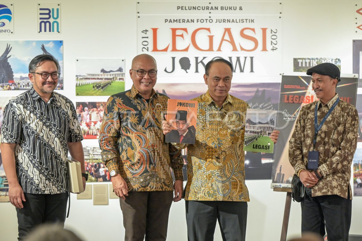 Peluncuran buku dan pameran foto Legasi Jokowi 2014-2024 | ANTARA Foto