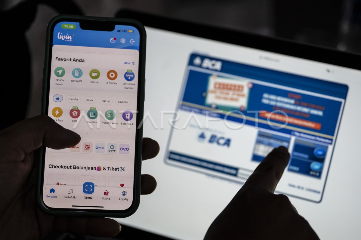Transaksi digital perbankan triwulan III 2024 | ANTARA Foto