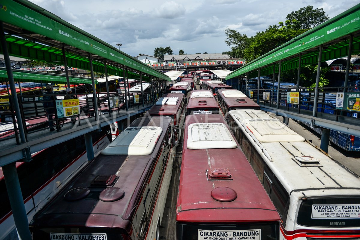 Angkutan untuk libur Natal dan Tahun Baru 2025 | ANTARA Foto