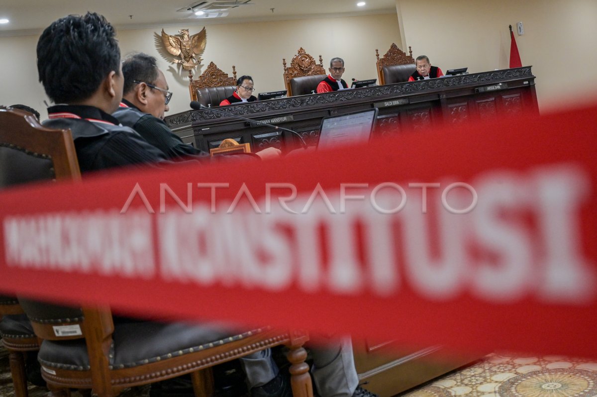 Sidang sengketa Pilkada 2024 | ANTARA Foto
