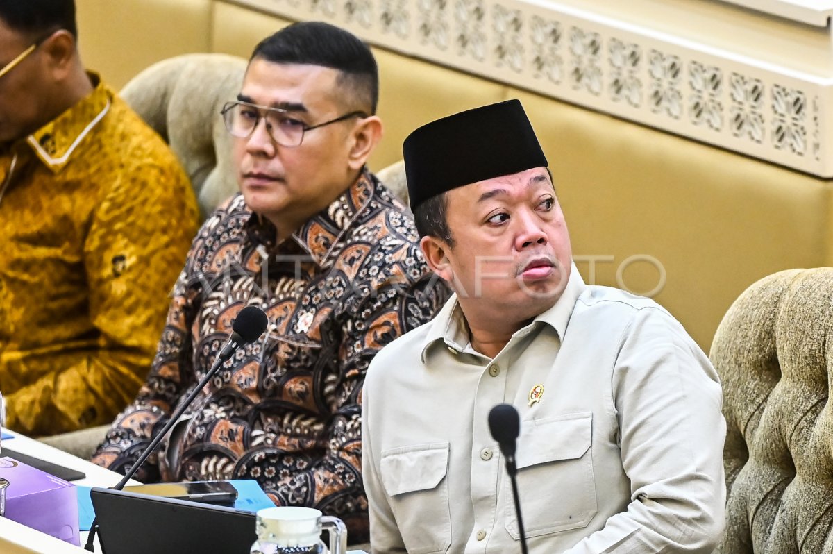 Raker Menteri ATR/BPN dengan Komisi II DPR | ANTARA Foto