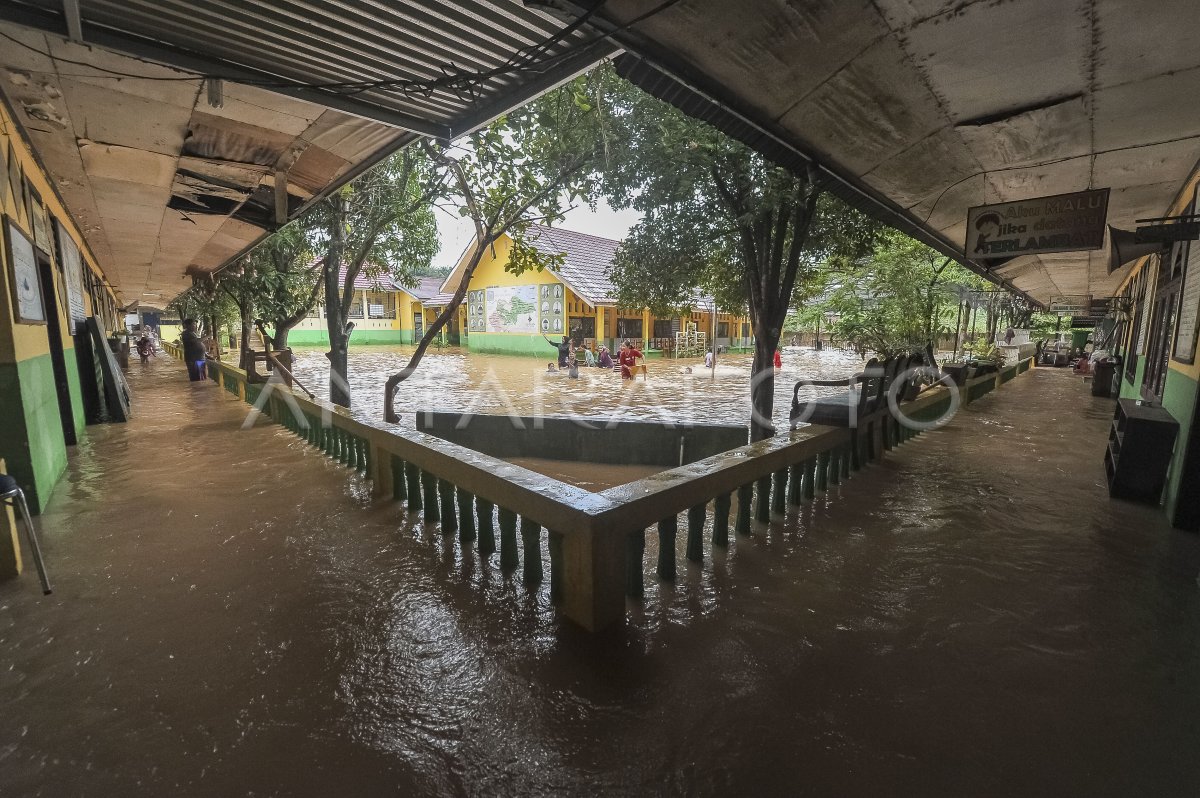 Banjir rendam ratusan rumah di Jambi | ANTARA Foto