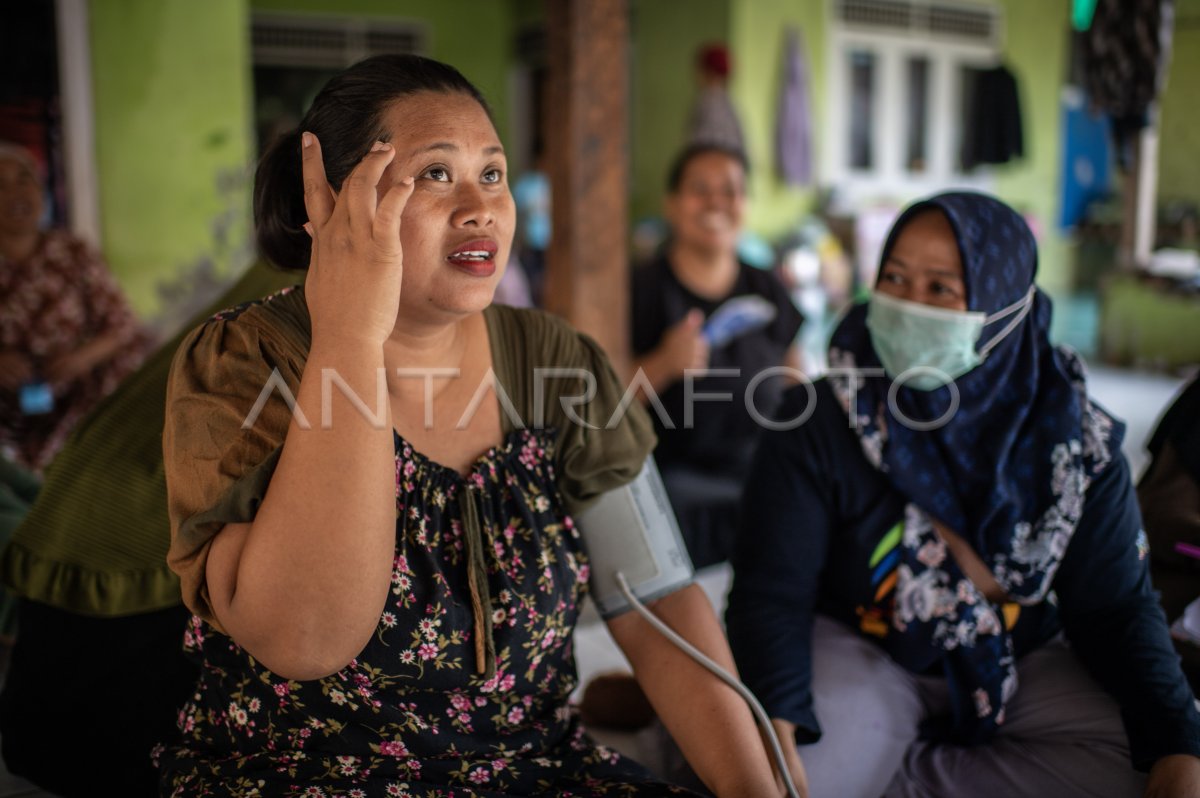 Layanan kesehatan untuk korban banjir | ANTARA Foto