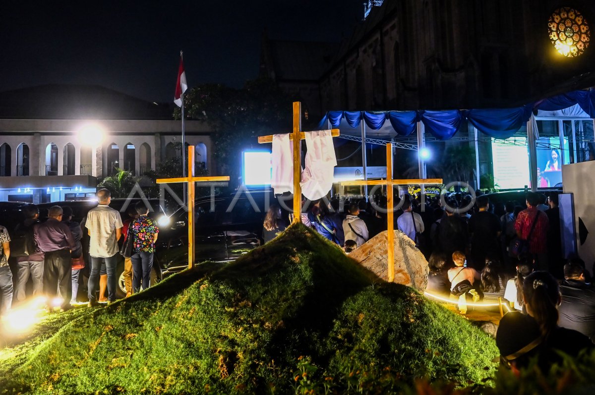 Misa Requiem untuk mendoakan Paus Fransiskus | ANTARA Foto