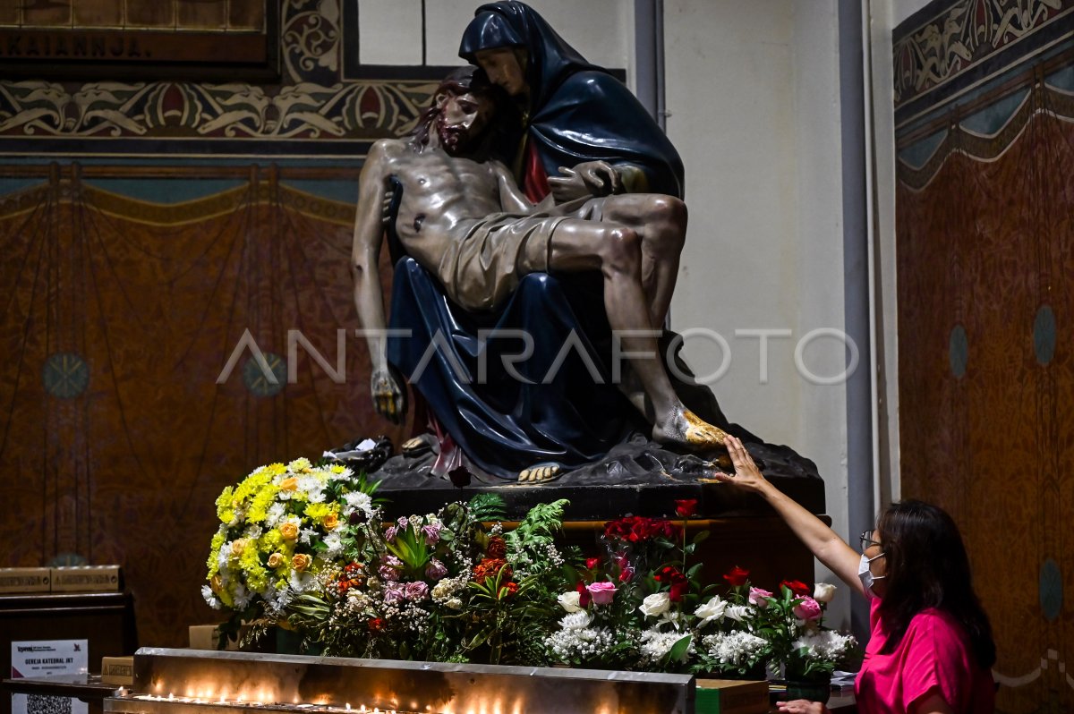 Ibadah Kenaikan Yesus Kristus di Gereja Katedral | ANTARA Foto