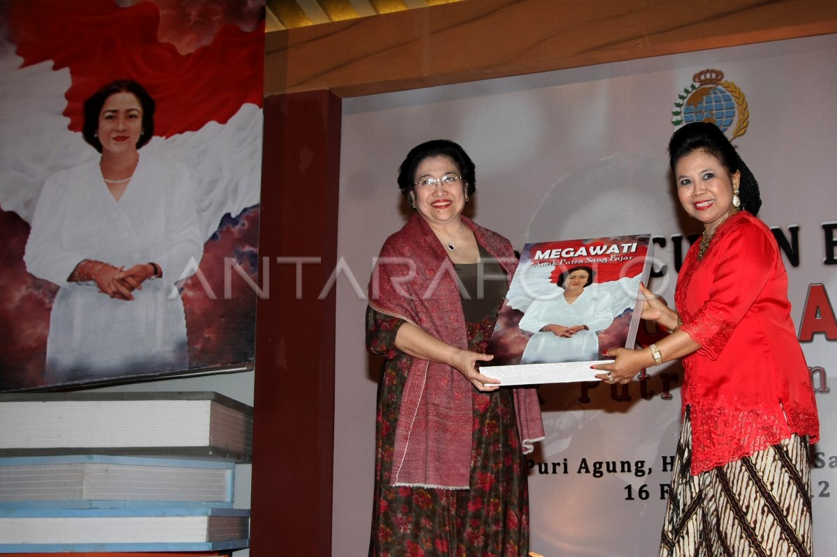 PELUNCURAN BUKU MEGAWATI | ANTARA Foto