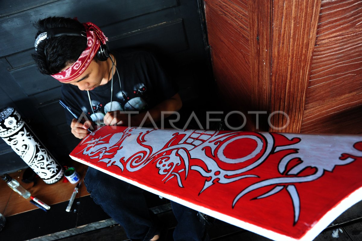 LOMBA LUKIS PERISAI | ANTARA Foto