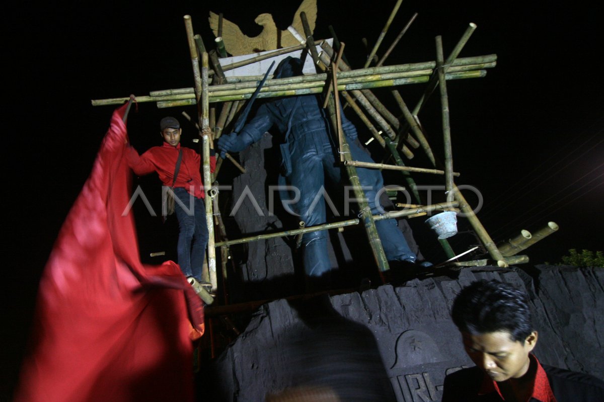 UPACARA PERINGATAN HARI SUMPAH PEMUDA | ANTARA Foto UPACARA PERINGATAN HARI SUMPAH PEMUDA | ANTARA Foto