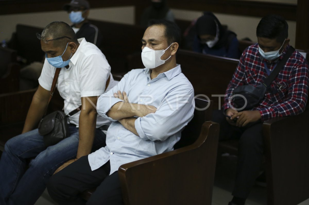 SIDANG TUNTUTAN MUARA PERANGIN ANGIN | ANTARA Foto