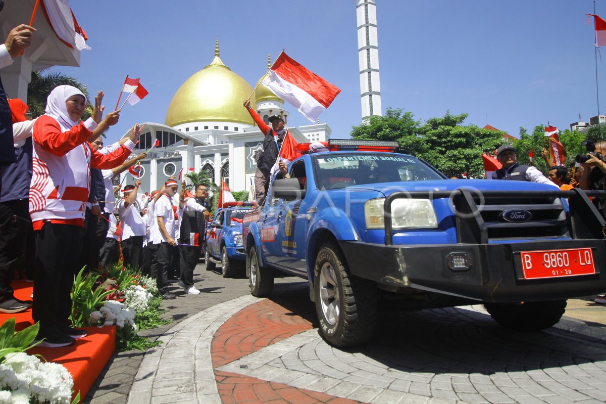 Pelepasan Tagana dan TKSK oleh Gubernur Jatim | ANTARA Foto