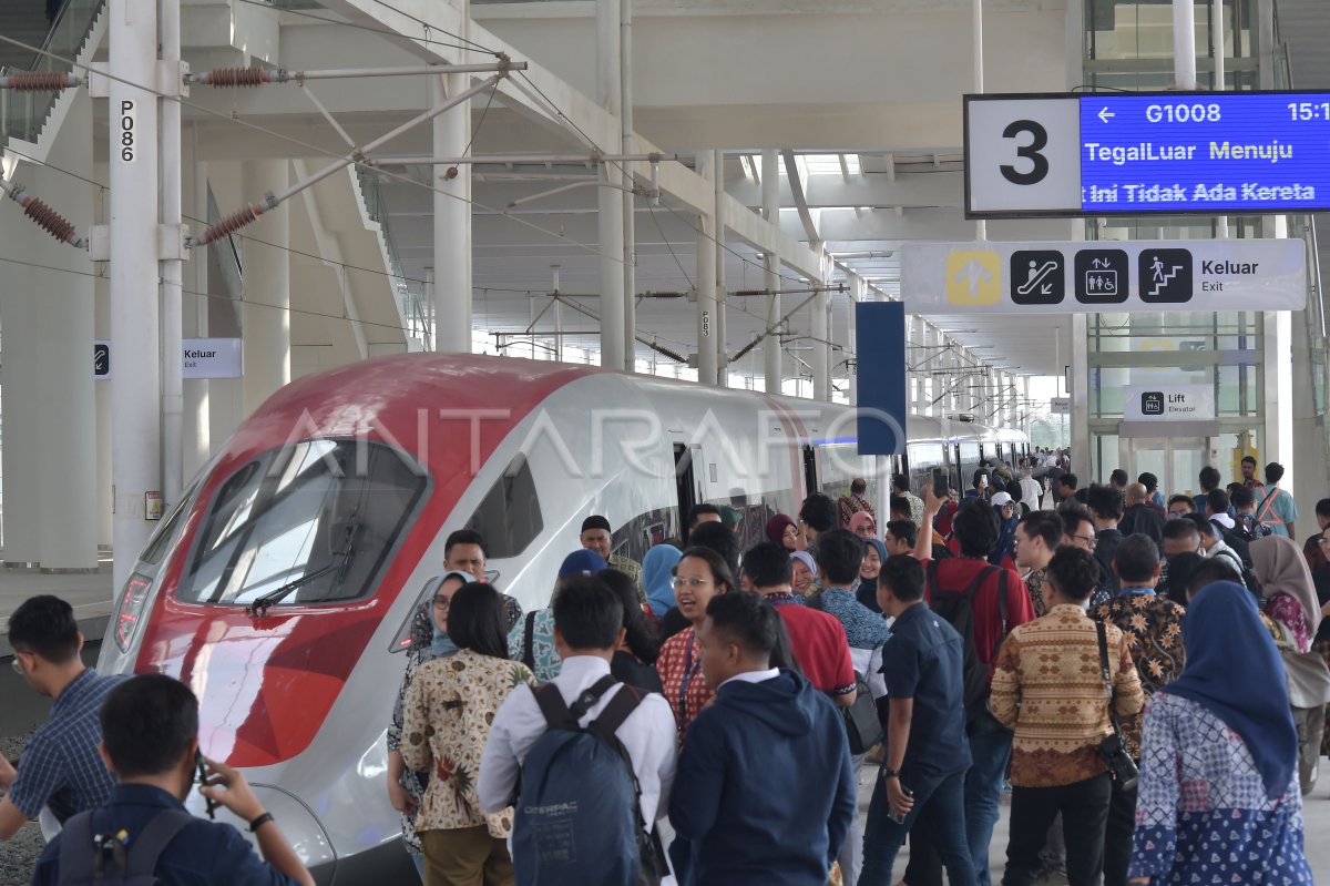 Uji coba Kereta Cepat Jakarta Bandung | ANTARA Foto Uji coba Kereta Cepat Jakarta Bandung | ANTARA Foto
