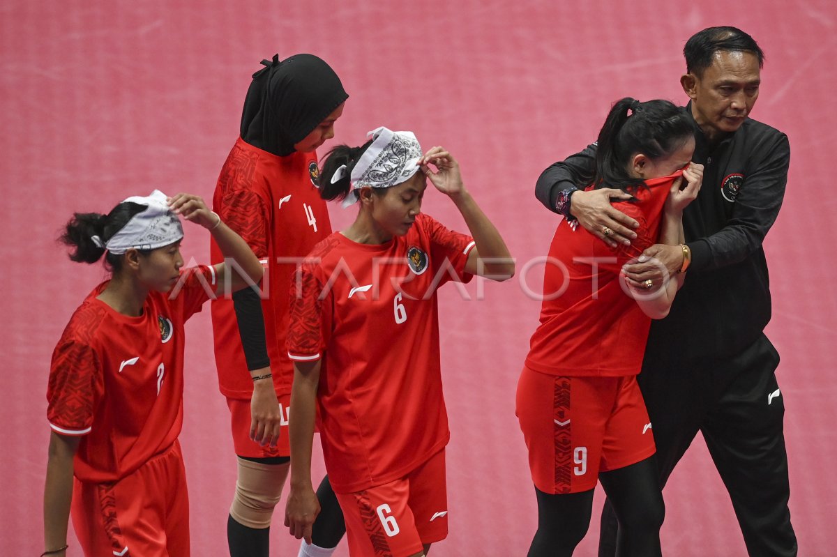 Sepak takraw quadrant putri Indonesia raih medali perak | ANTARA Foto
