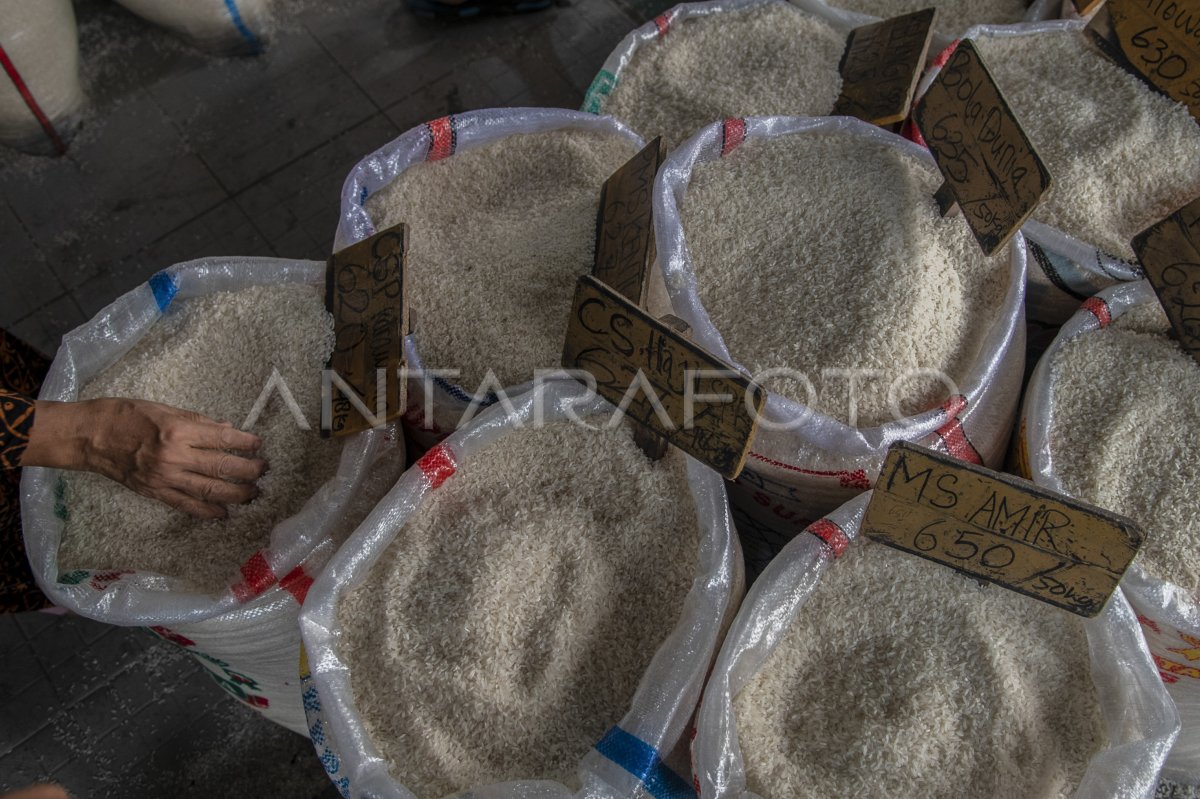 Komoditas beras penyumbang inflasi Indonesia | ANTARA Foto