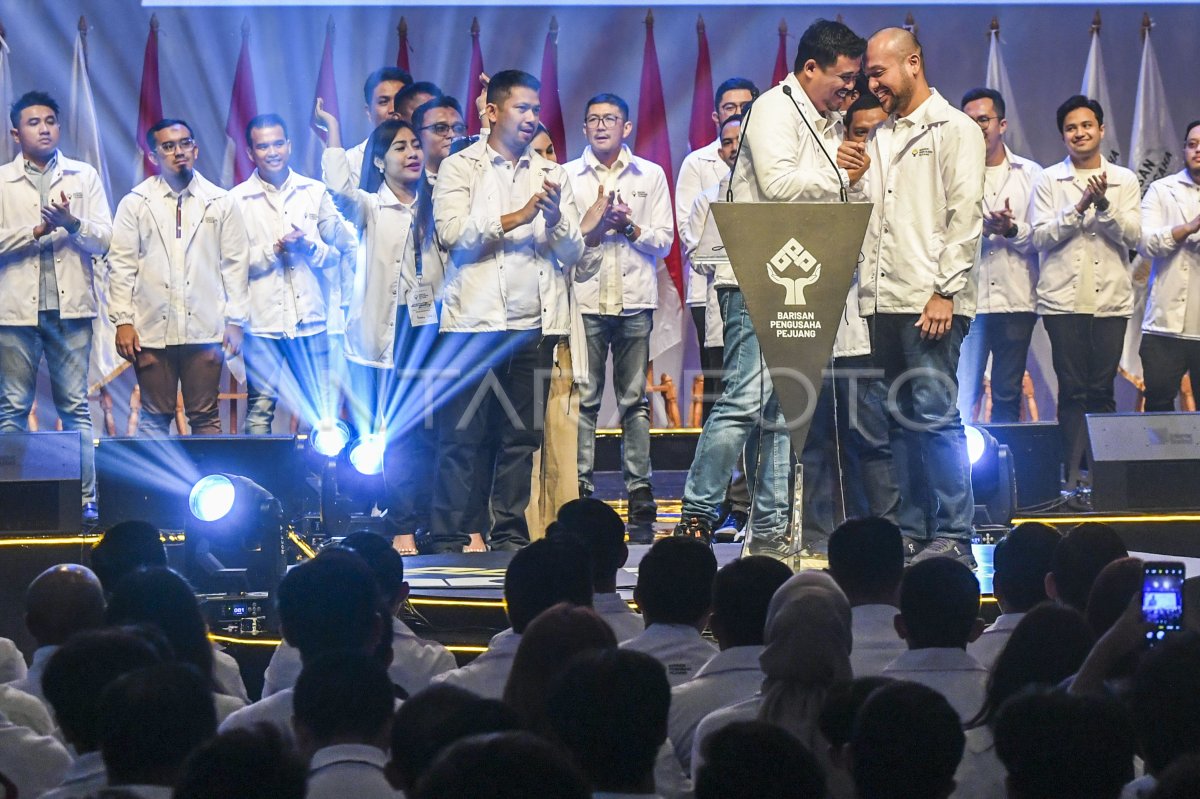 Barisan Pengusaha Pejuang deklarasi dukung Prabowo-Gibran | ANTARA Foto Barisan Pengusaha Pejuang deklarasi dukung Prabowo-Gibran | ANTARA Foto