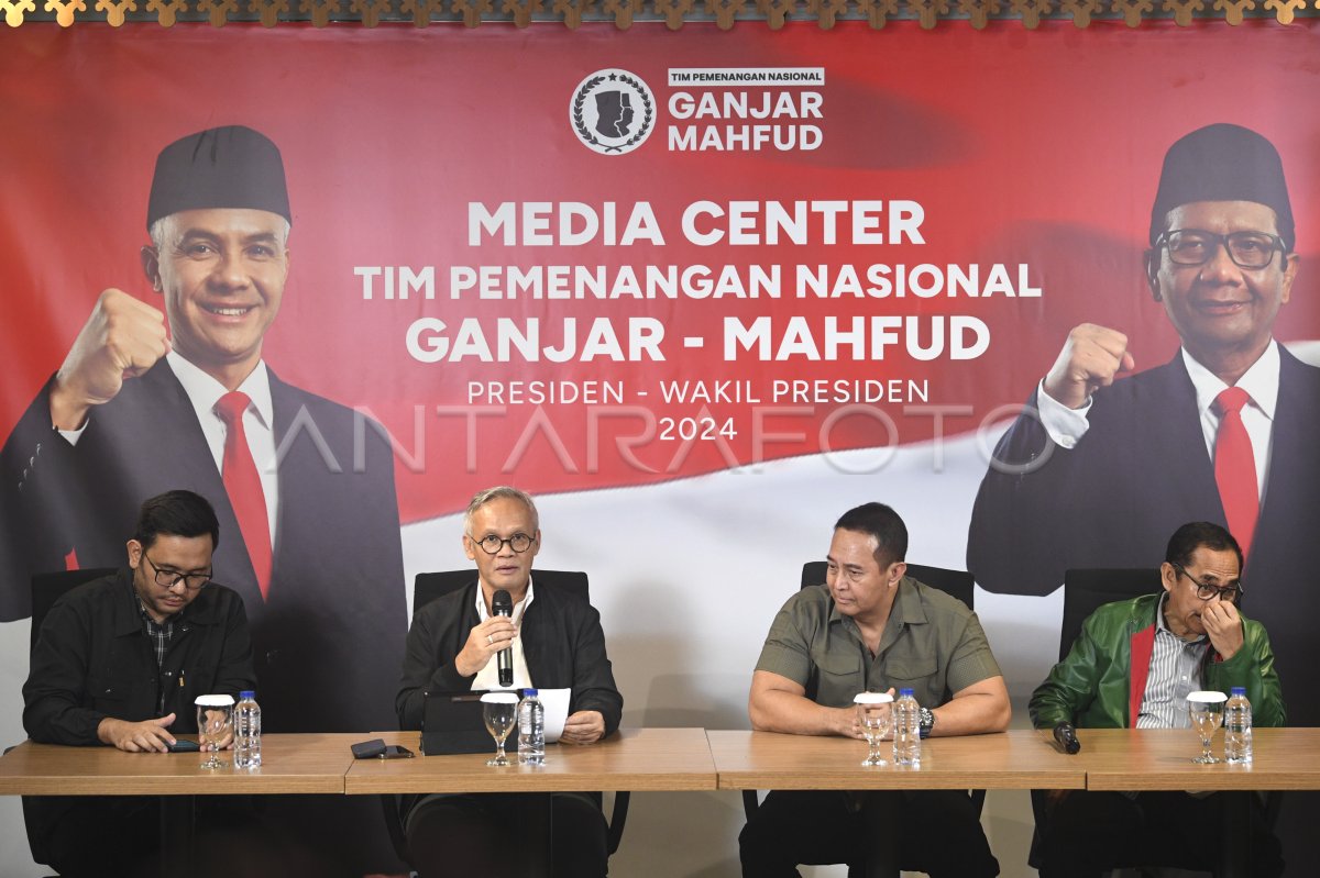 Keterangan pers TPN Ganjar-Mahfud | ANTARA Foto
