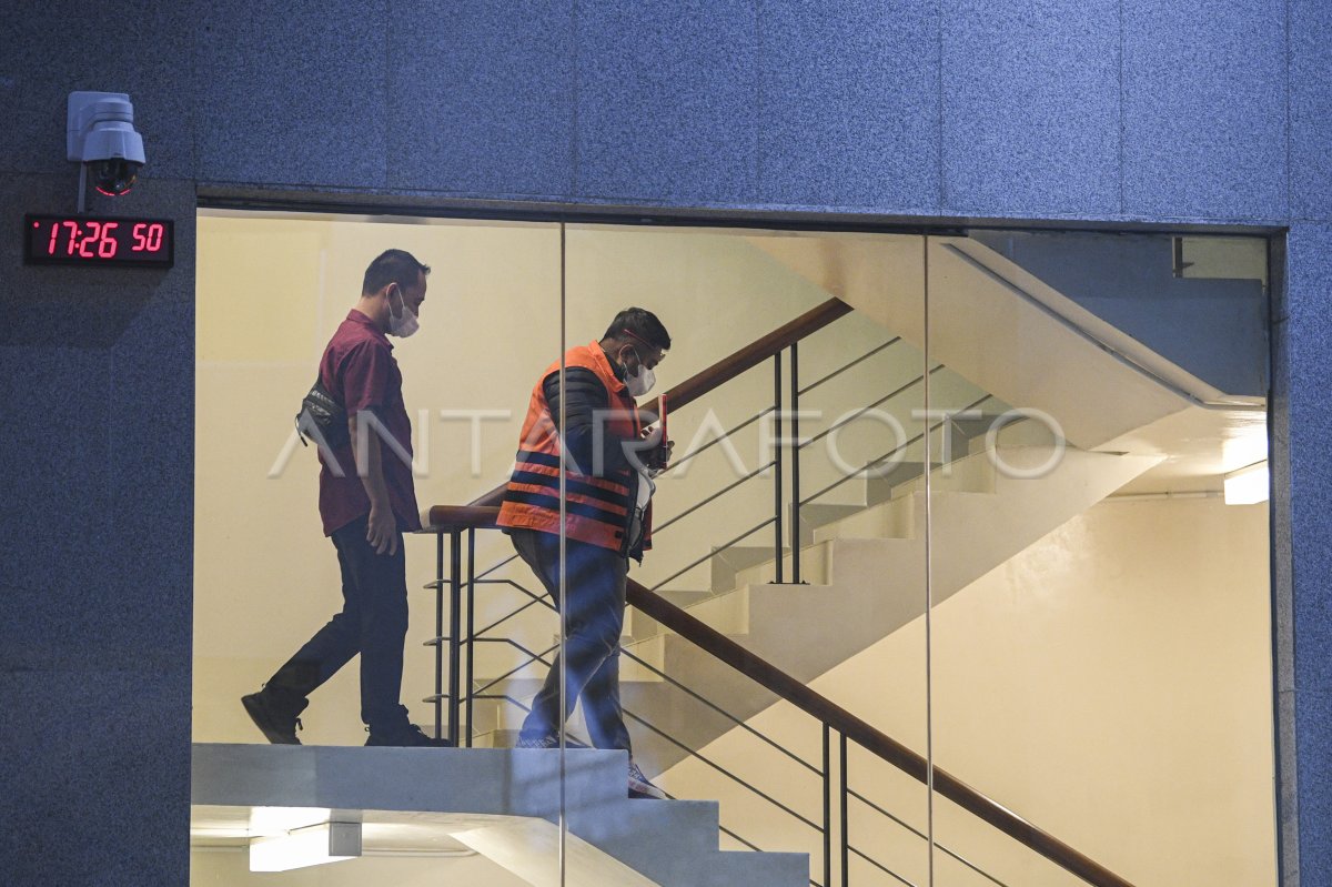 Pemeriksaan mantan Dirut Perumda Benuo Taka Heriyanto | ANTARA Foto Pemeriksaan mantan Dirut Perumda Benuo Taka Heriyanto | ANTARA Foto